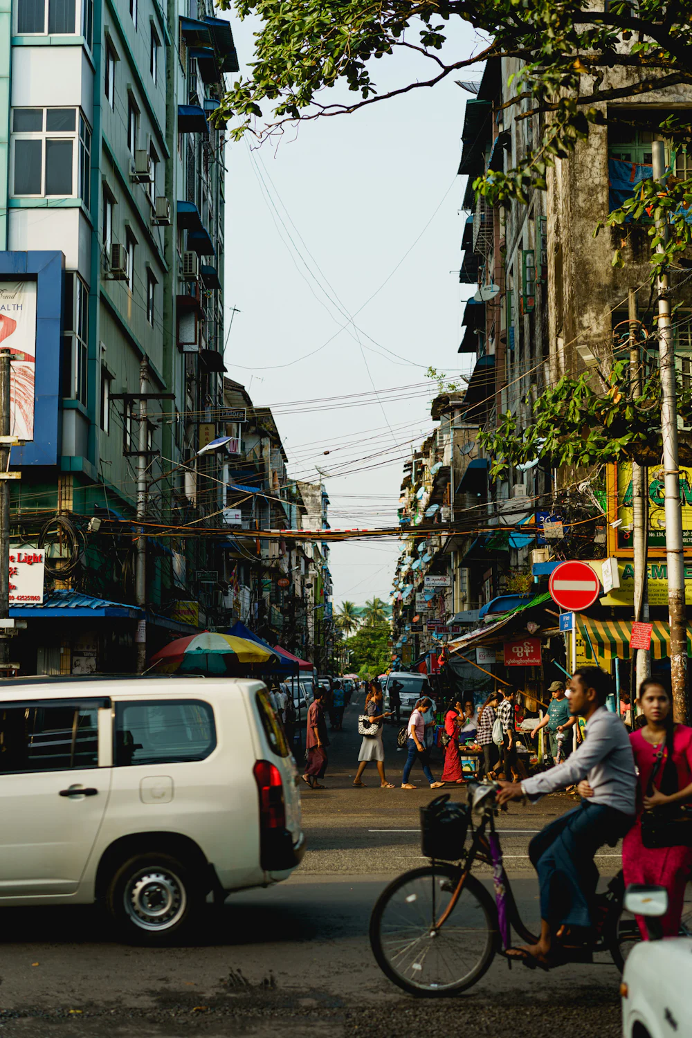 32 of the Best Yangon Travel Tips (Expert Advice)